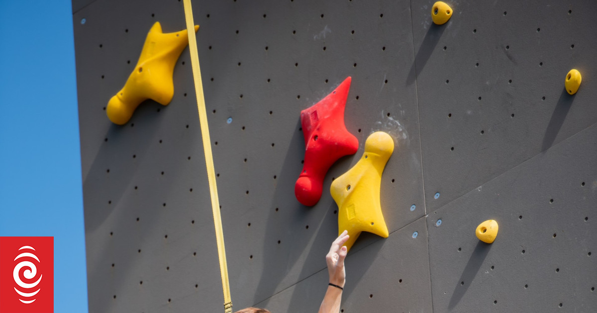 NZ's first speed climbing team off to World Championships | RNZ