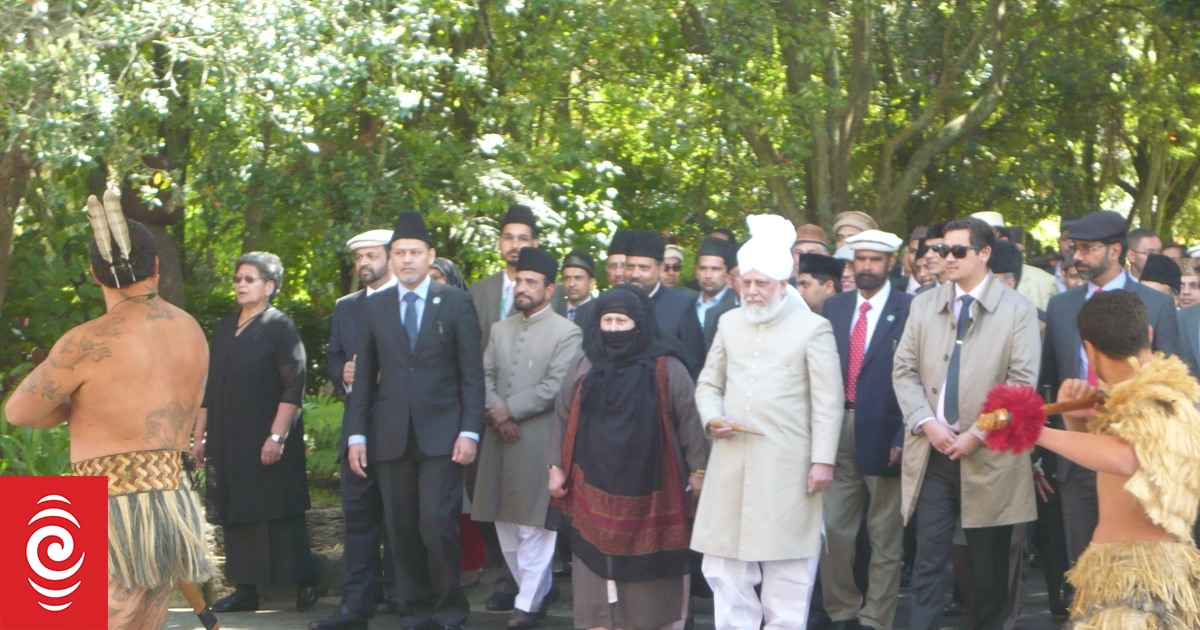Muslim leader visits Turangawaewae marae | RNZ News