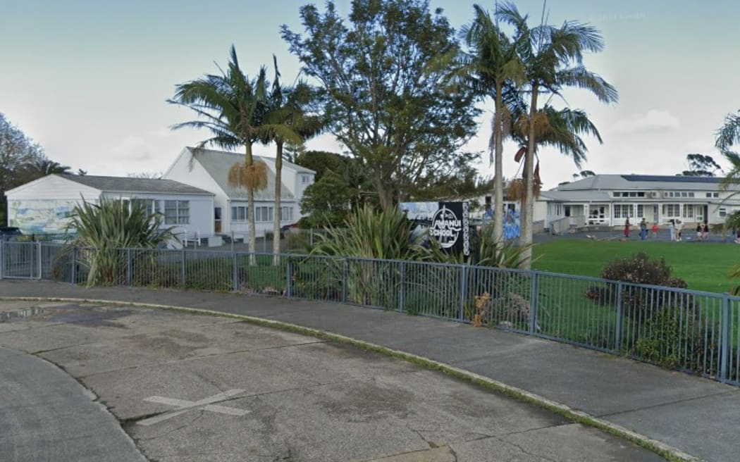 Awanui schools locked down after armed police called to Northland town ...