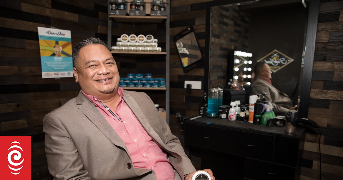 Samoan survivor on mission to save lives from suicide | RNZ