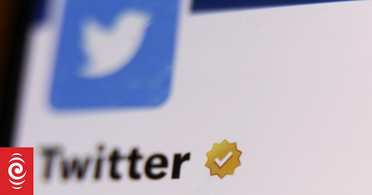 Twitter users ticked off across the globe | RNZ