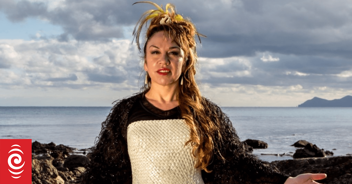 Aotearoa music legend Toni Huata dies | RNZ News