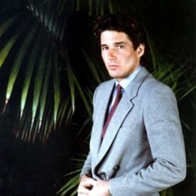 The history of the suit | RNZ