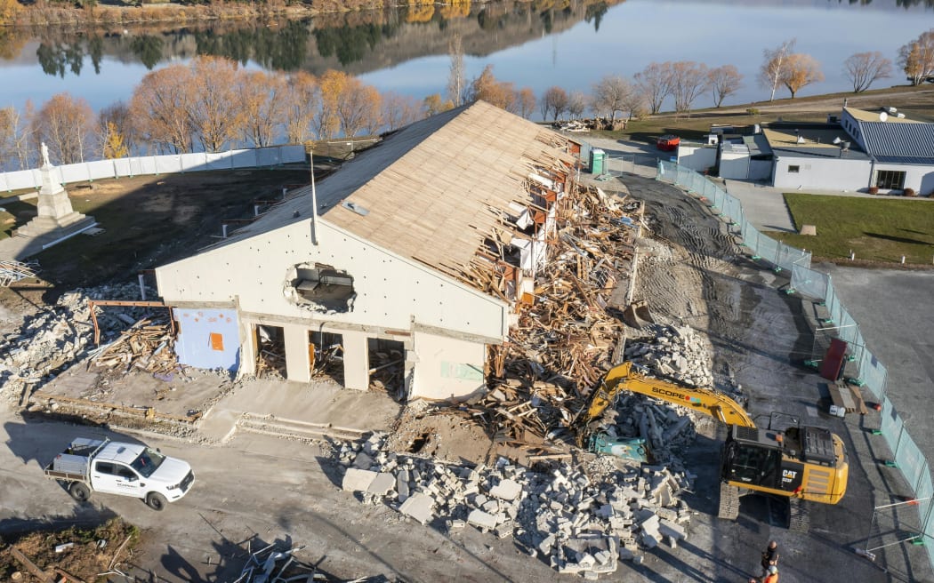 Around the motu: Kim Bowden covering Queenstown/Wanaka | RNZ