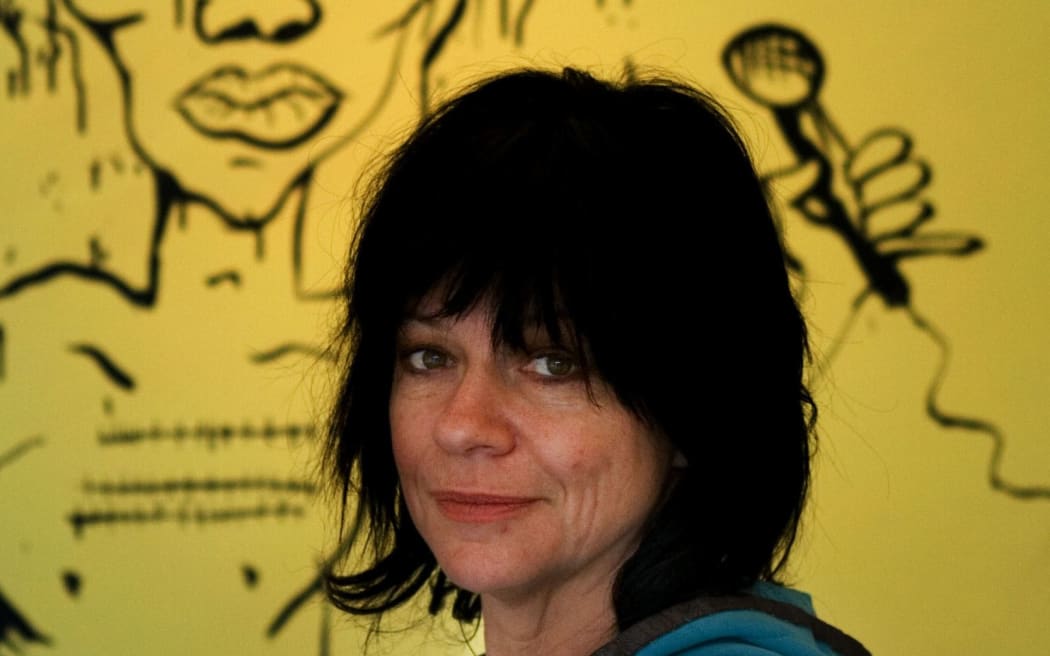 Jenny Morris may never sing again | RNZ News