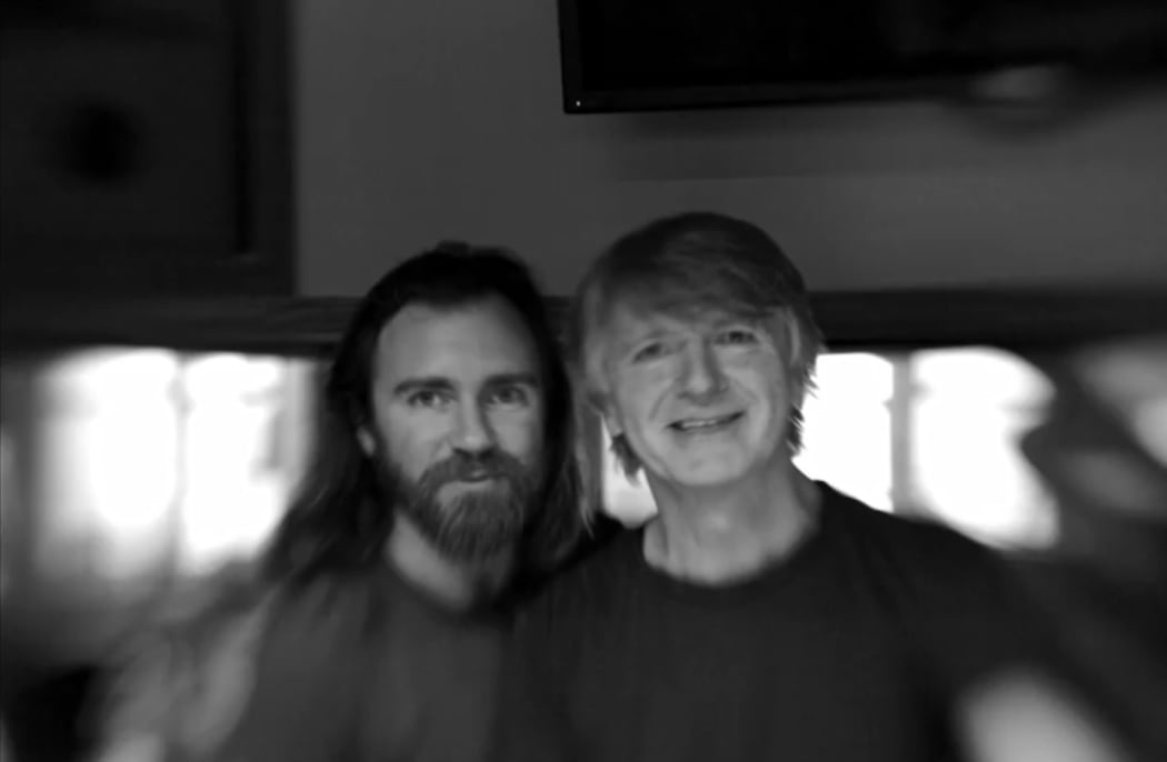 Neil and Liam Finn on their new album Lightsleeper | RNZ