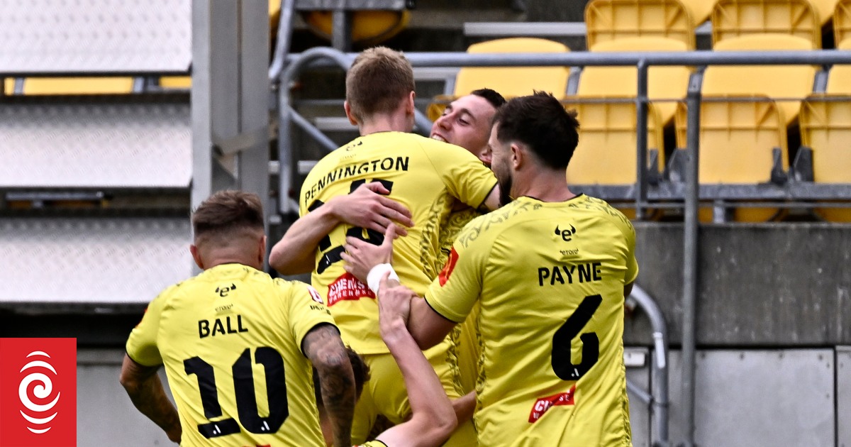 Phoenix extend unbeaten run | RNZ News