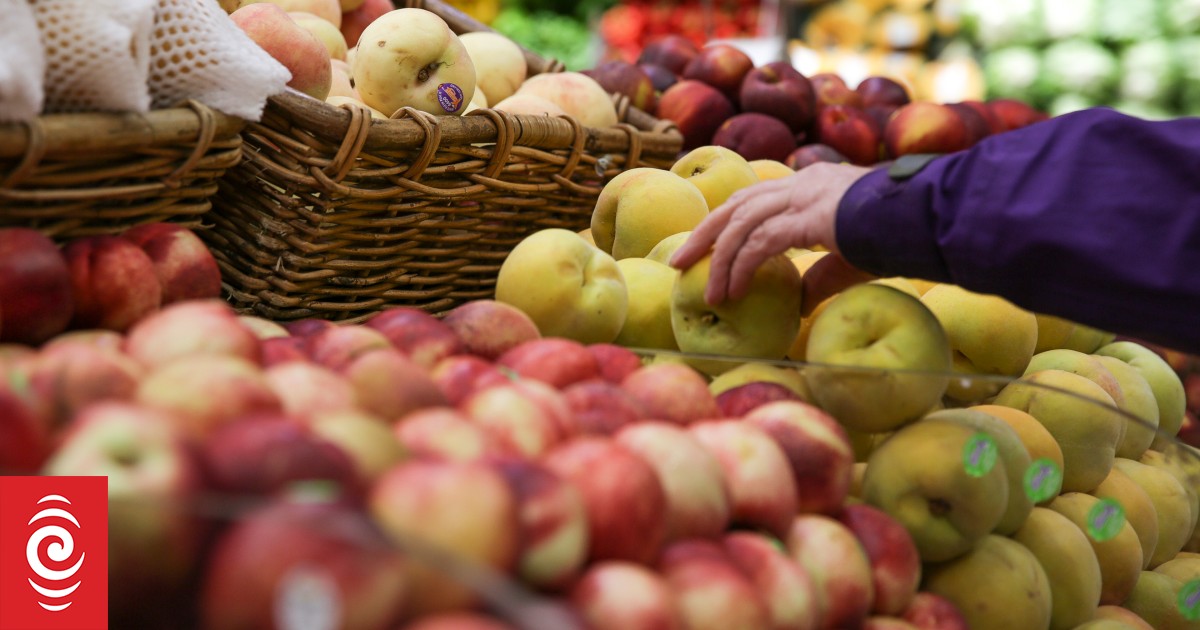Labour's promise of GST off fruit and veg - what would be covered, what ...