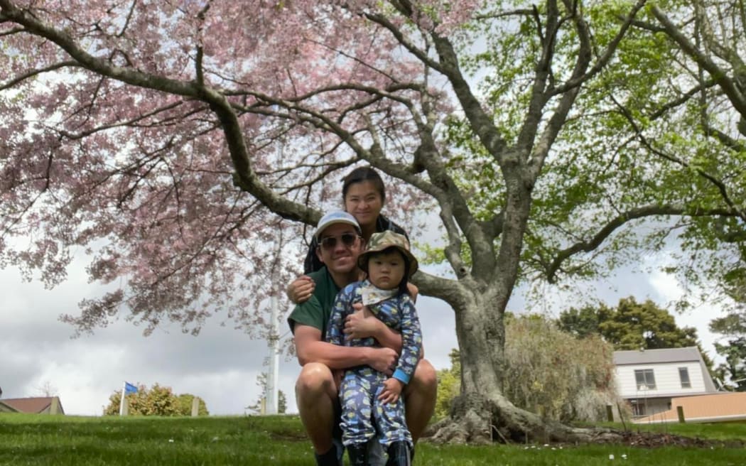 Skilled migrants on path to residency warned status may change