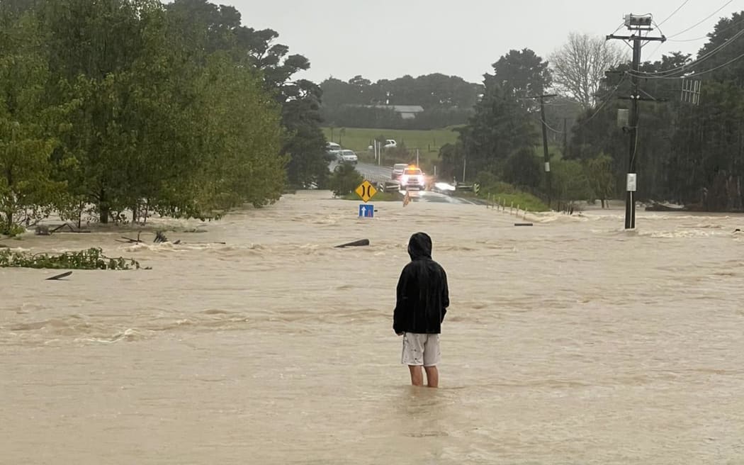 As it happened: More heavy rain hits Auckland, Northland | RNZ News