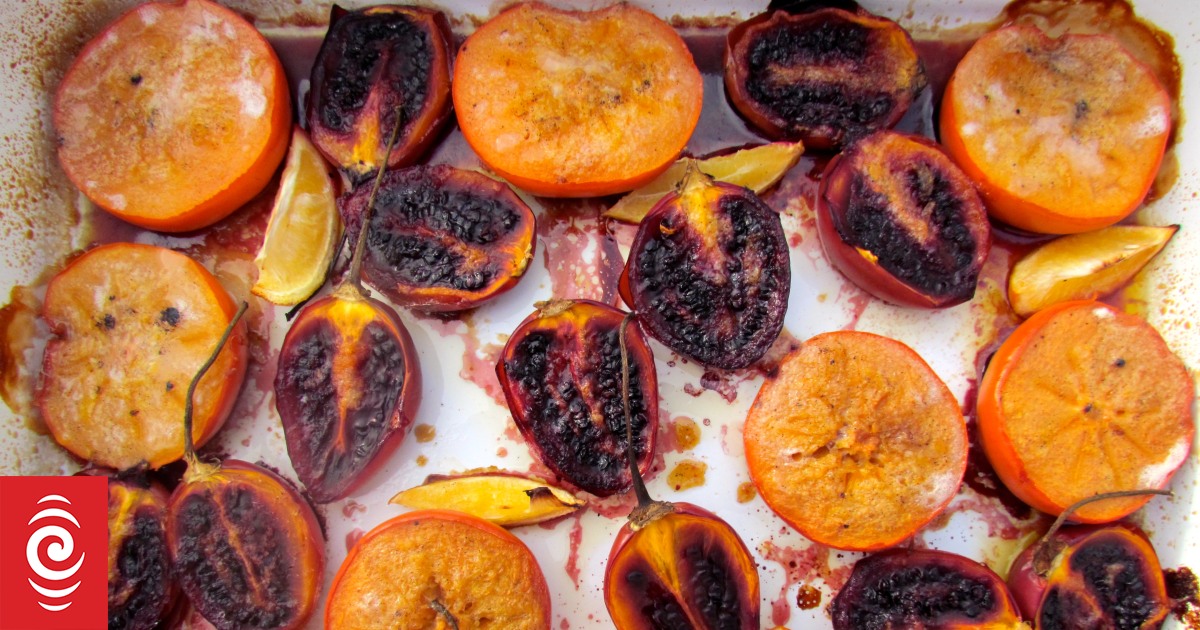 Guest - A moment for the humble persimmon | RNZ News