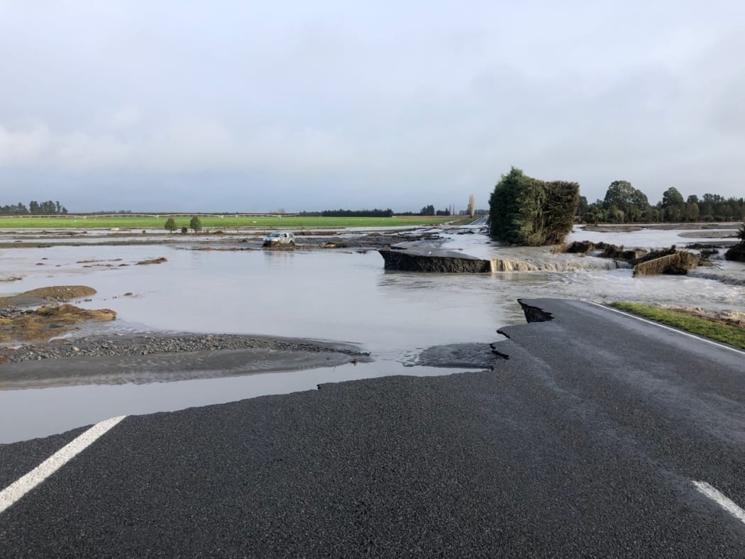 Canterbury flooding in pictures: Bridge damage adds to floods drama ...