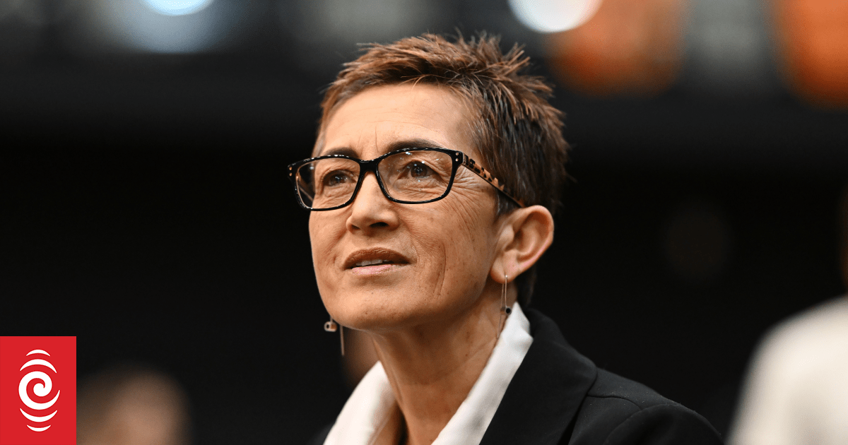 Silver Ferns: Yvette McCausland-Durie's second SOS call | RNZ News