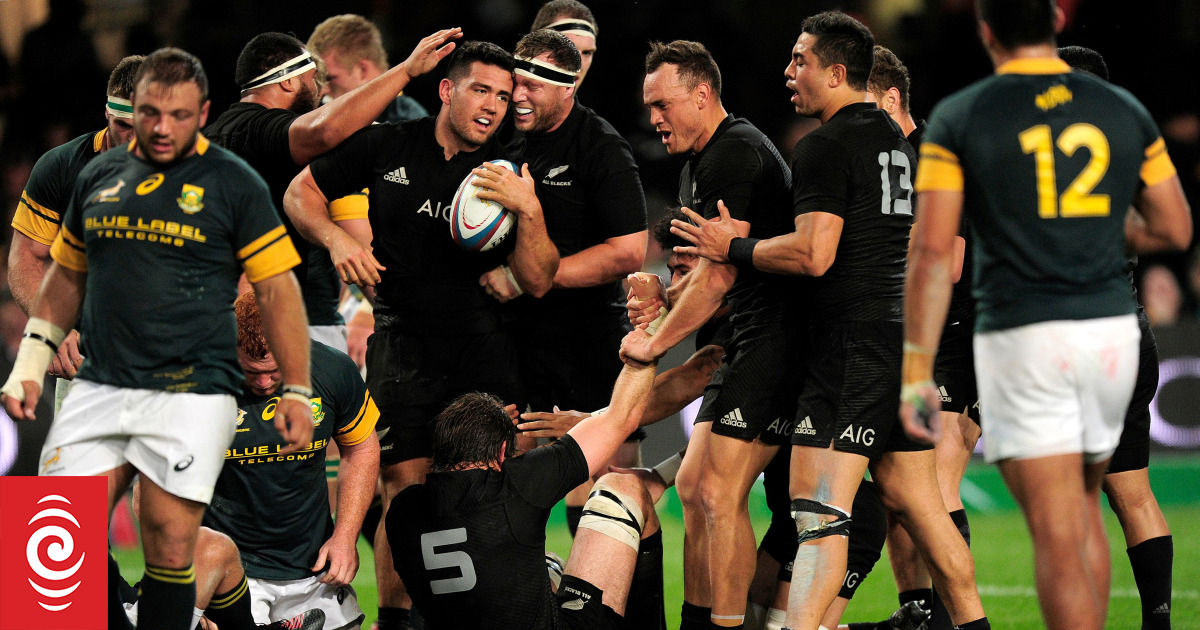 Sports commentator Brendan Telfer | RNZ